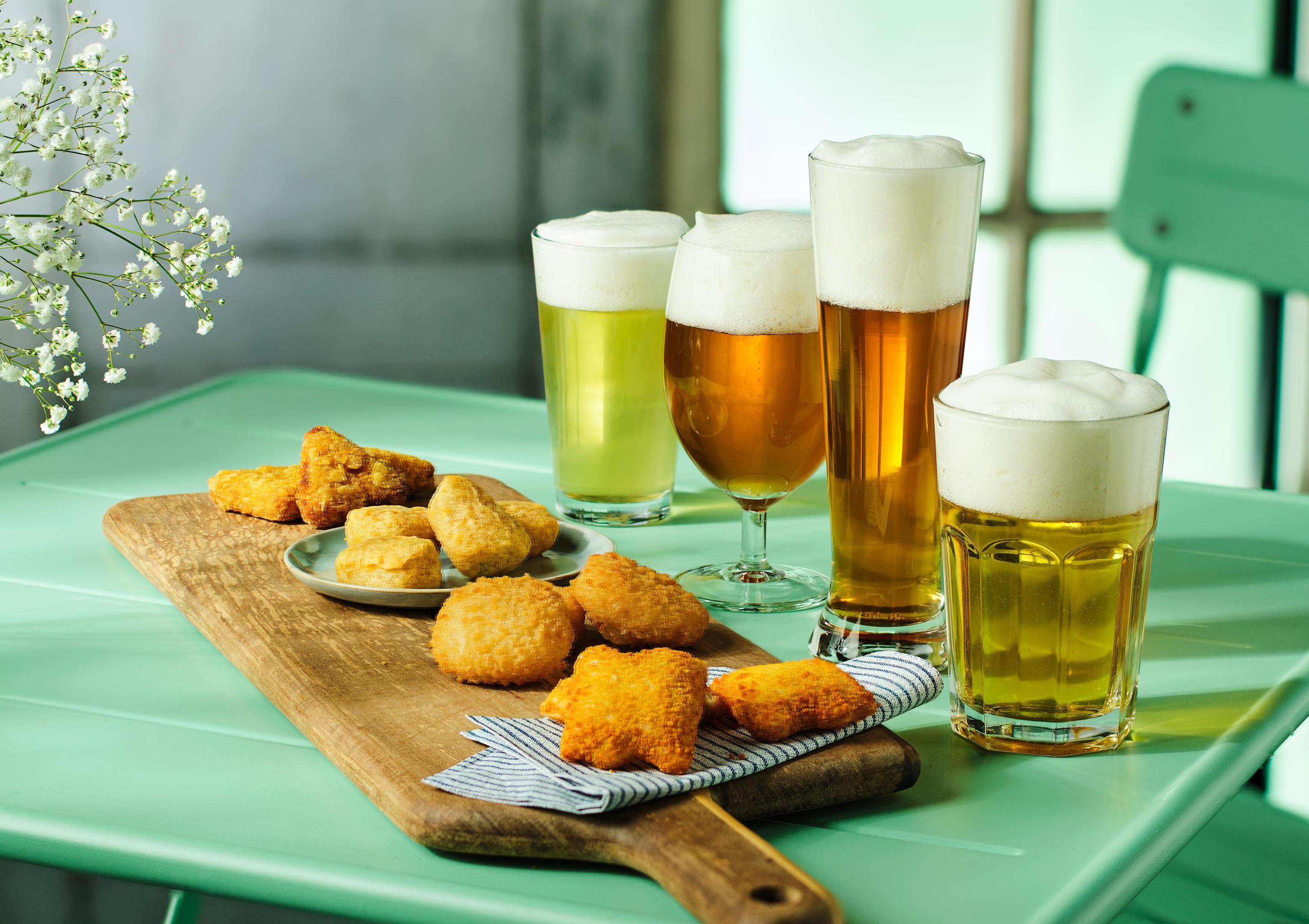 Borrelen en snacks, een gouden combi op het terras - maar hoe? | Van ...